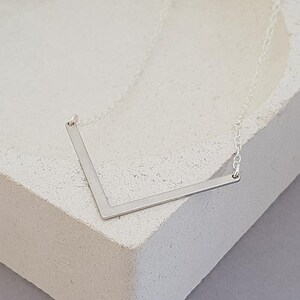 V Shaped Sterling Silver Necklace, Simple Chevron Necklace, Everyday ...