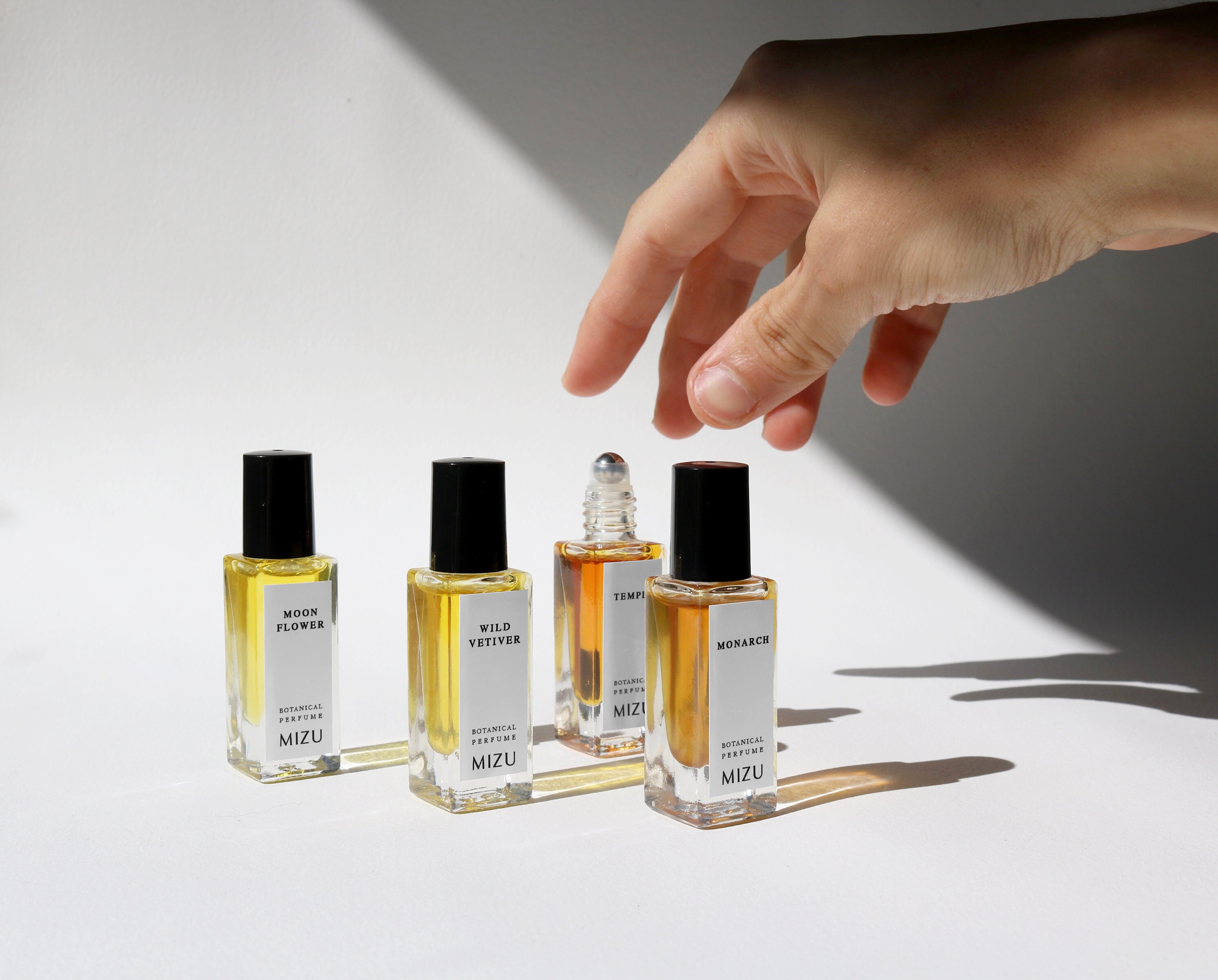 TEMPLE All-natural Botanical Perfume Oil Floral Citrus - Etsy UK