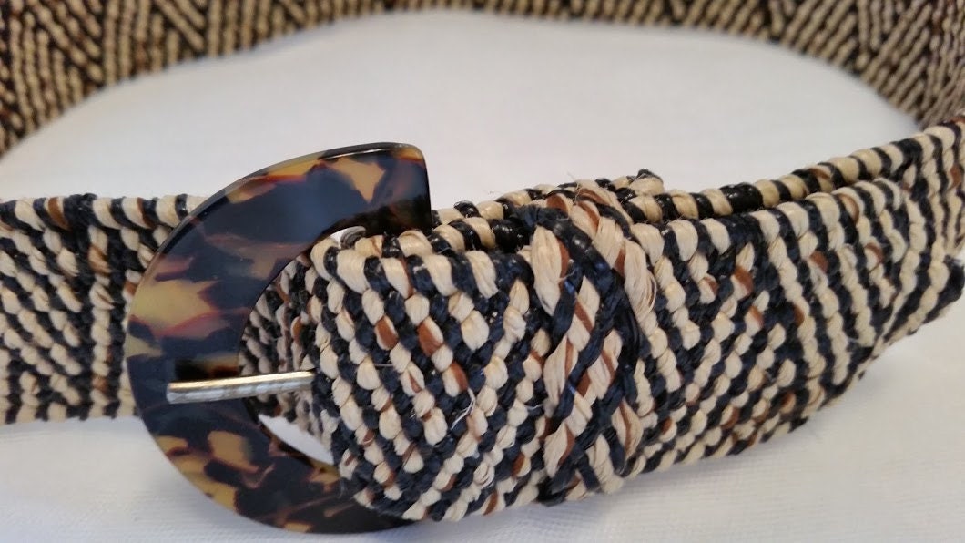 Vintage Straw/Rope String Woven Belt with Tortoise Shell Buckle ...