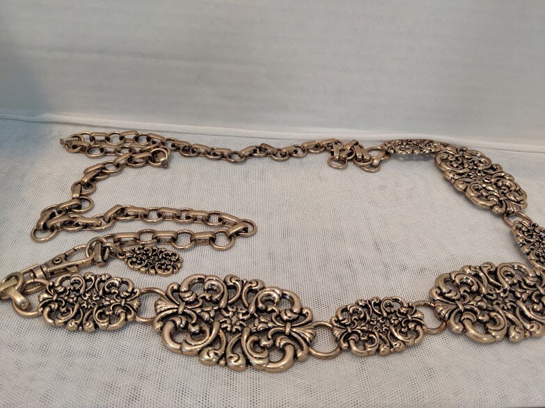 Vintage Filagree Medallion Chain Belt. Antique Gold/Copper Chain Belt ...
