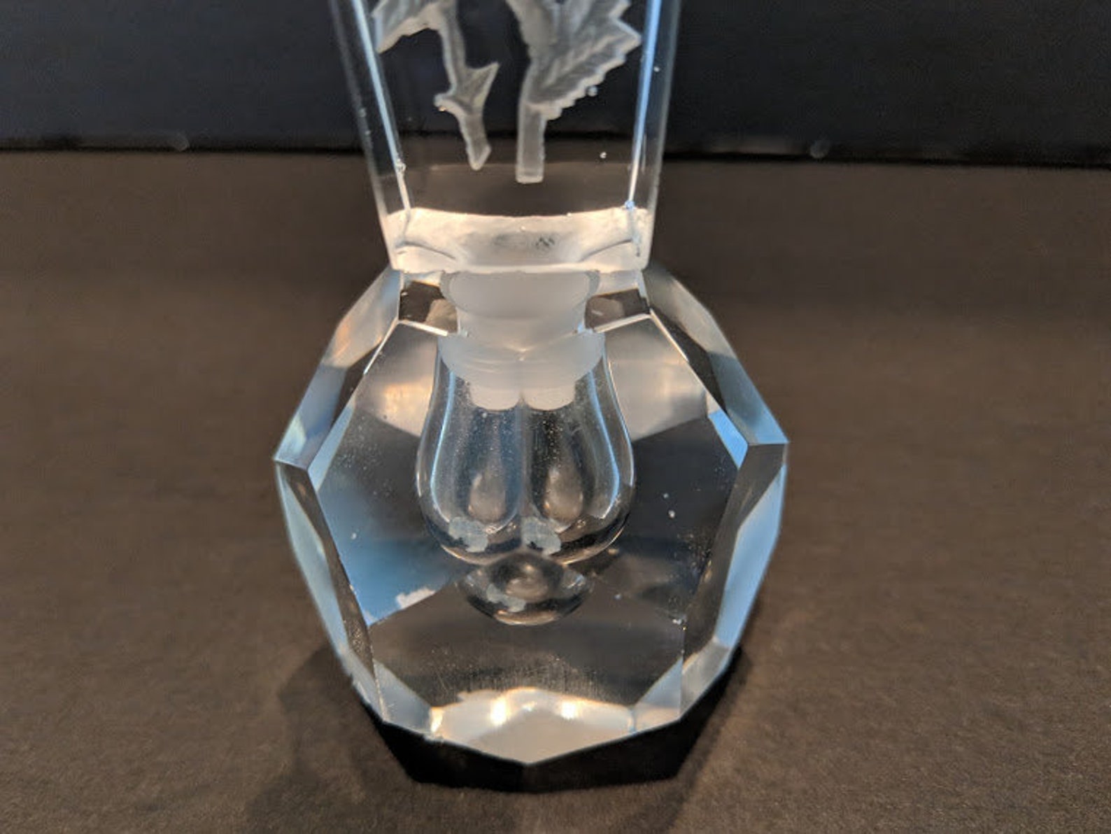 Vintage I Rioe Faceted Crystal Perfume Bottle. Intaglio Rose - Etsy