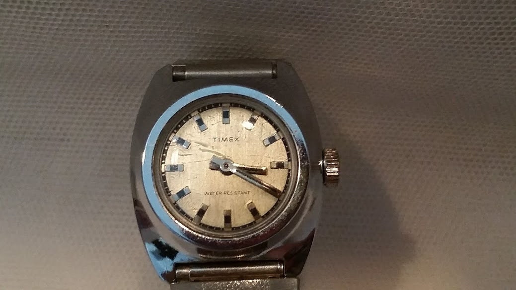 Vintage Lady's Timex Wind Up. Silver Links Expandable Timex Women's ...