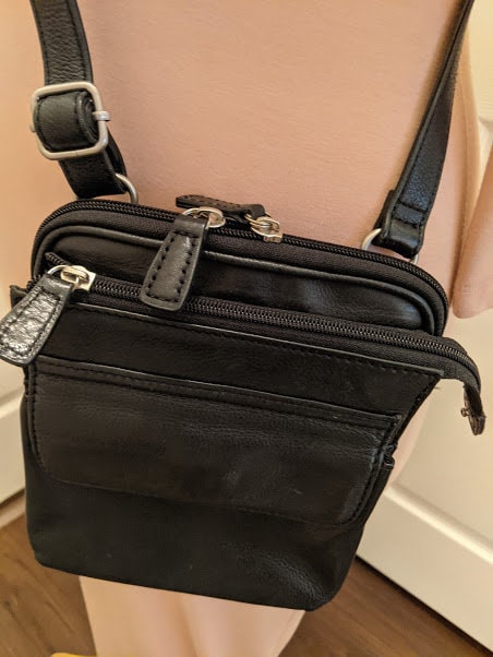 Fossil Organizer Cross Body Leather Bag. Small Black Leather Cross Body ...