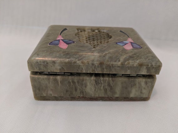 Vintage Soap Stone Trinket Box. Natural Stone Jewelry… - Gem