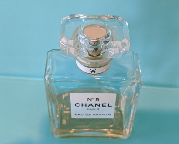Vintage Chanel No5 Paris Eau De Parfum Spray Bottle. No5 Chanel Paris ...