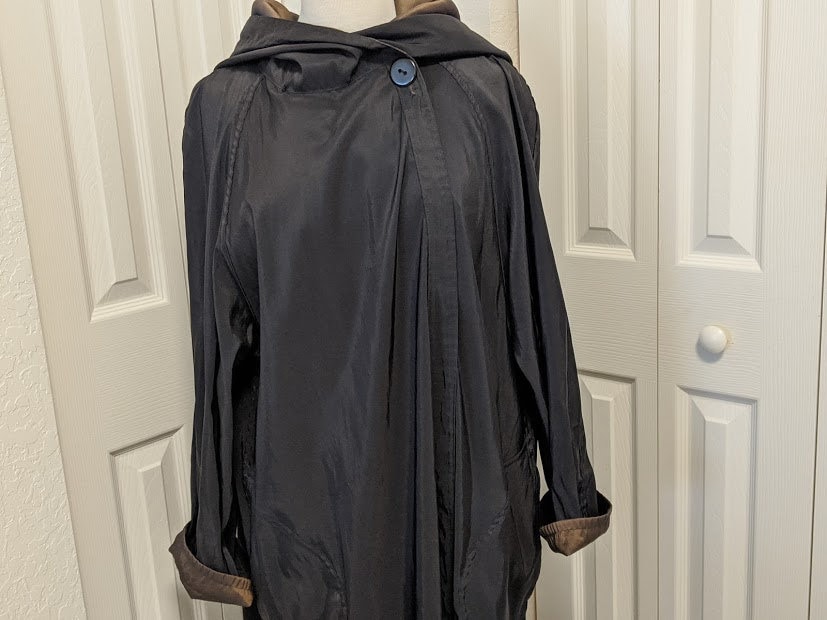 Vintage Lightweight Reversable Nylon Raincoat. Black/Bronze Hooded Maxi ...
