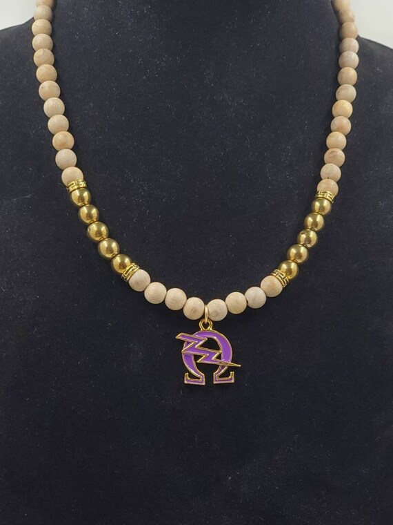 Omega Psi Phi Gold Pendant | zanamed.sk