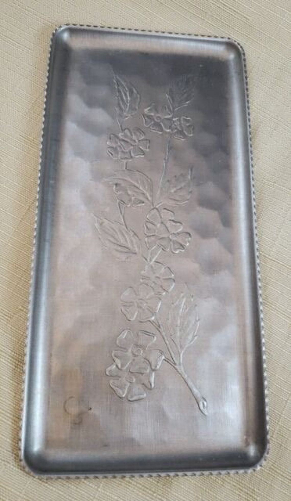 MCM Vintage Appetizer Plates/platters/snack Tray. Aluminum Set of 7 - Etsy