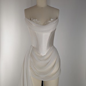 ANETTE | Pre-order off White Basque Waist Corset Embroidered Beaded ...