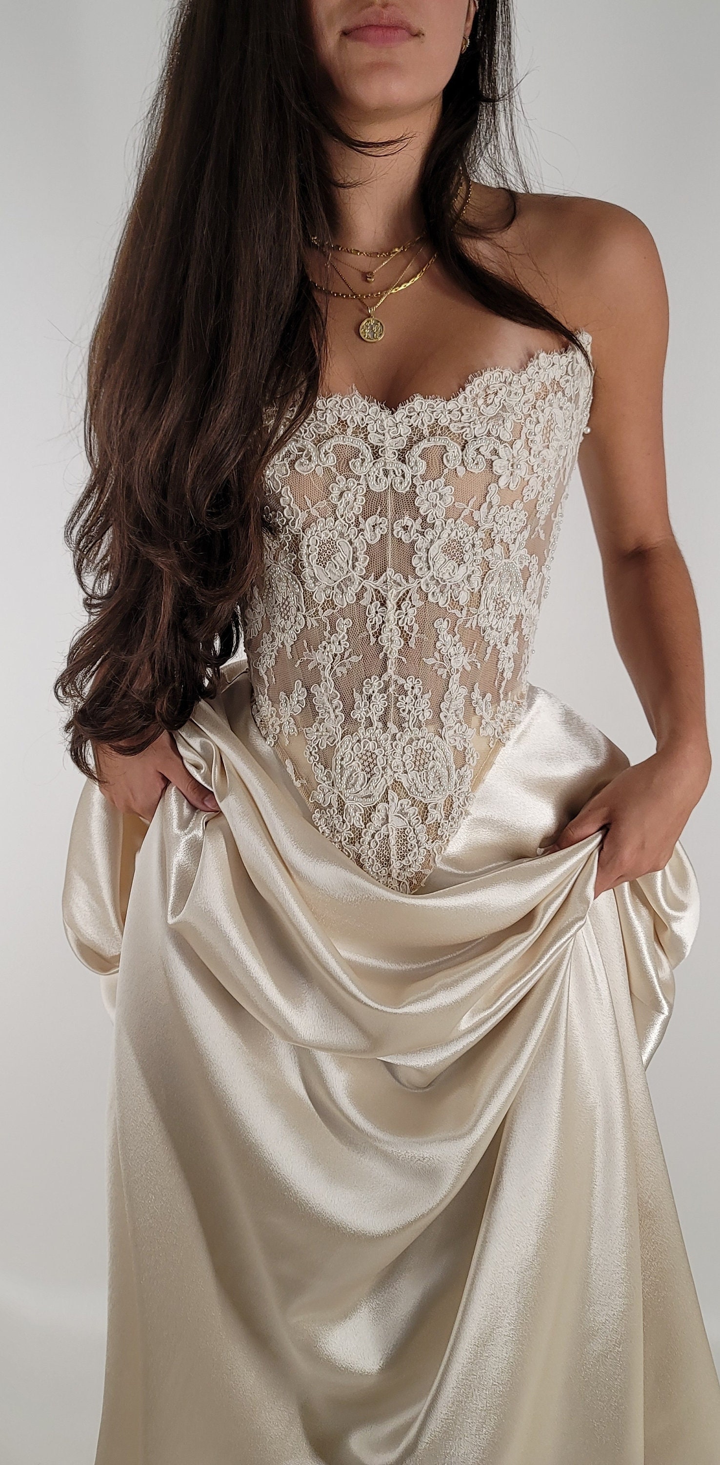FRANCESCA | Pre-order Vintage Aged French Corded Chantilly Lace Basque ...