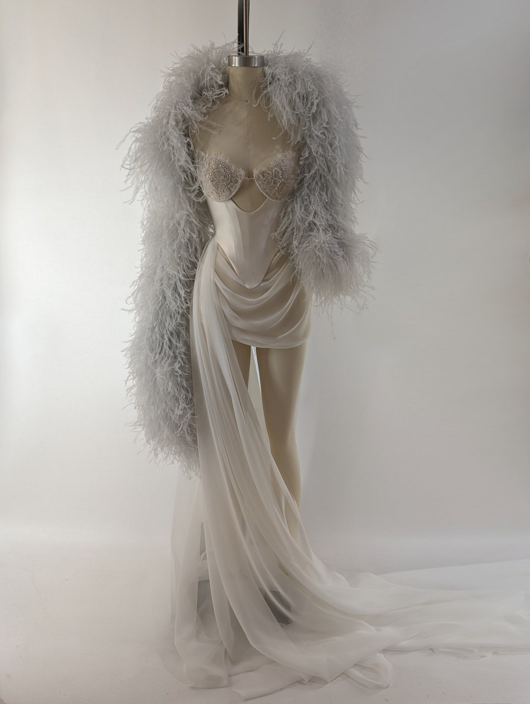 ANDREA | Pre-order off White Basque Waist Corset Belt Embroidered ...