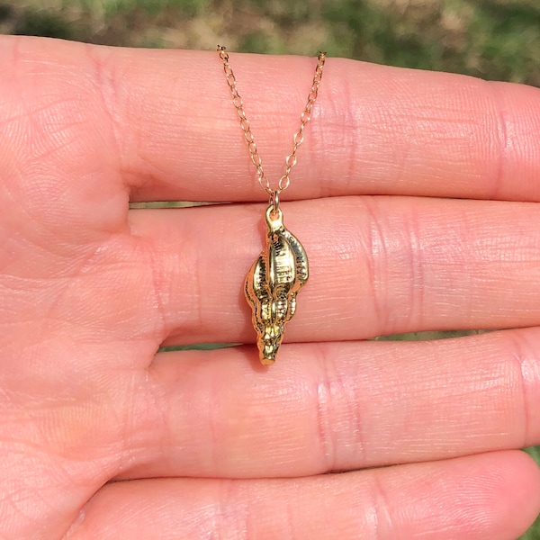 Gold Shell Necklace - Etsy
