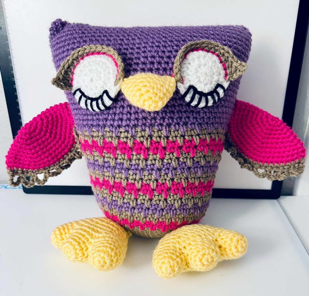 Helen “the Sleepy Owl” - Etsy