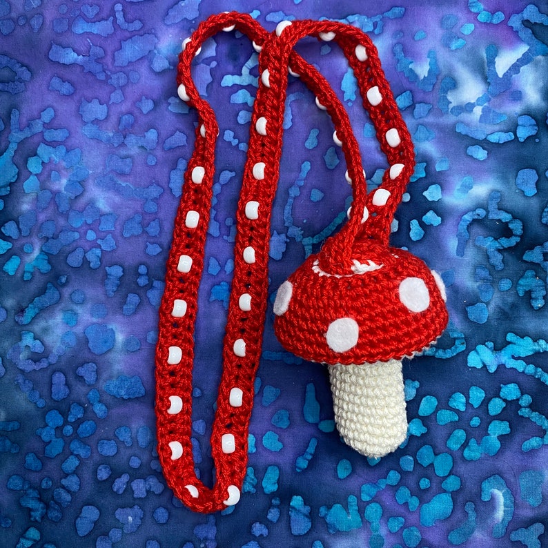 CROCHET PATTERN Beaded Crochet Mushroom Lighter or Chapstick Holder ...