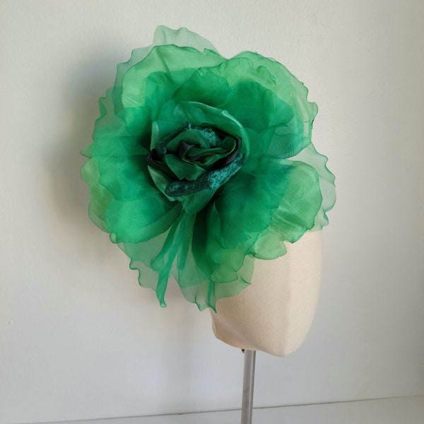 Green Silk Roses - Etsy