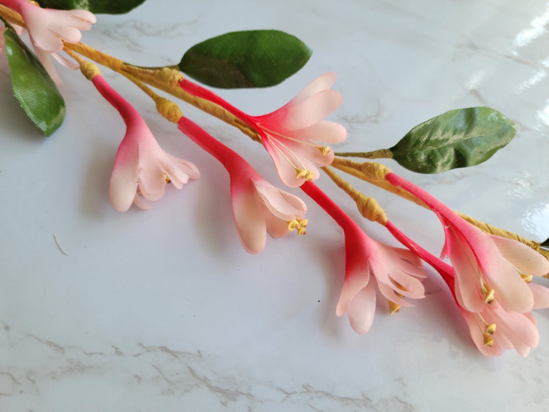Vintage Honeysuckle Flower Spray Flamingo Pink/hot Pink Shaded From ...