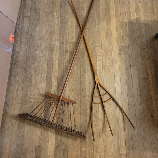 Vintage Rake - Etsy