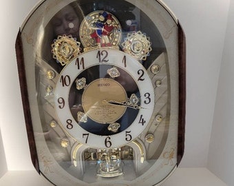 Melody in Motion Clock - Etsy