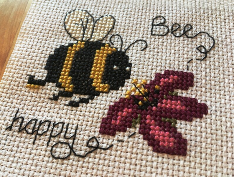 Cute Bee Cross Stitch Pattern: Bee Happy - Etsy