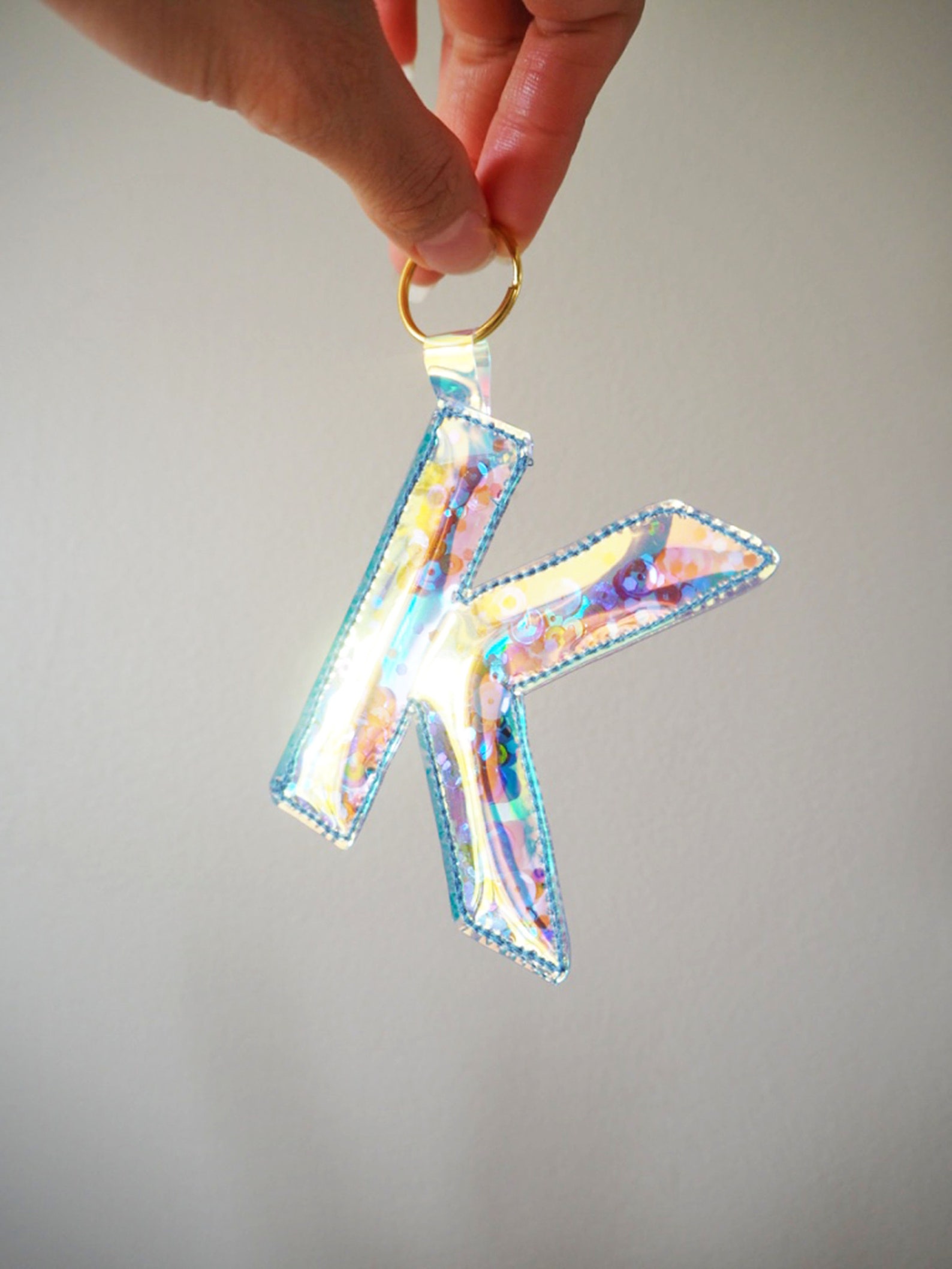Holographic Alphabet Keyring, Holographic Initial Keychain, Glitter ...