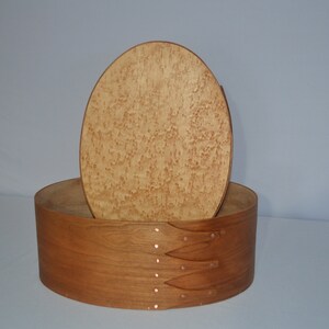 Shaker Oval Box No 4 - Cherry and Birdseye Maple - Etsy