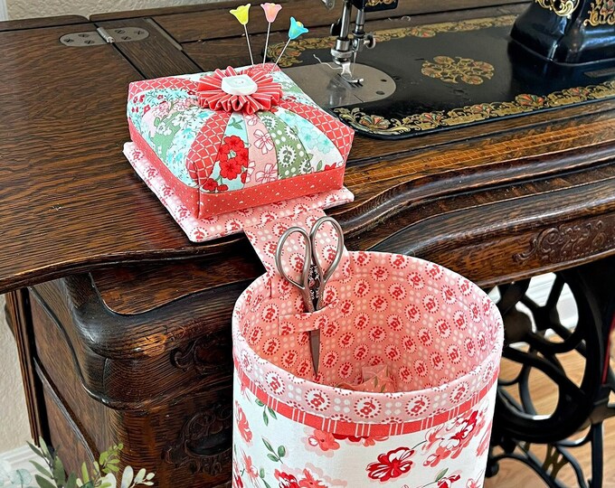 Thread Catcher With Detachable Patchwork Pincushion, Sew Sassy Design ...
