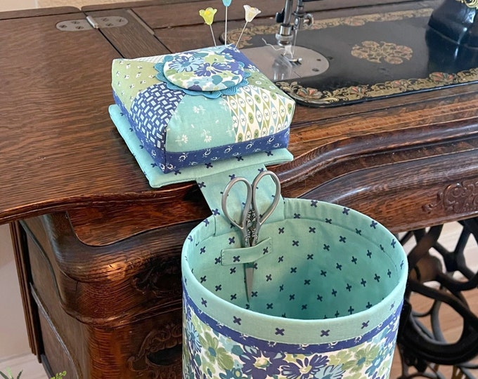 Thread Catcher With Detachable Patchwork Pincushion, Needle Minder ...