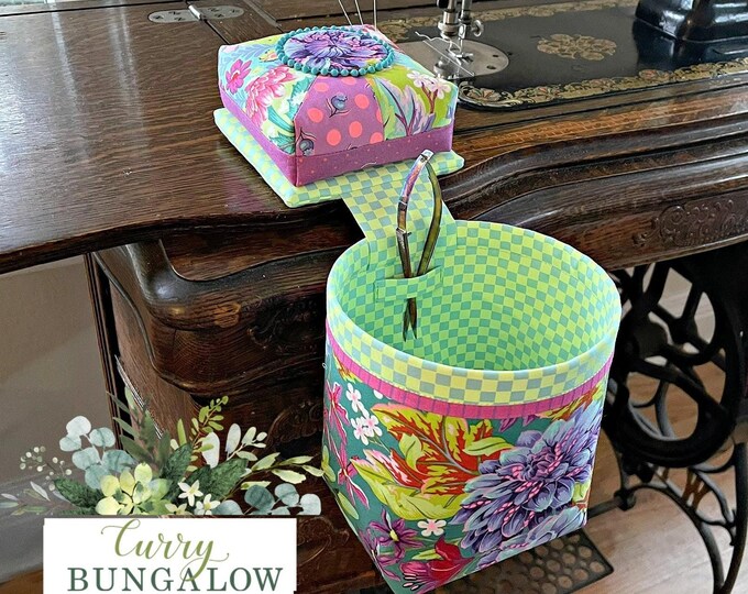 Thread Catcher With Detachable Pincushion, Sew in Style, Scrap Catcher ...