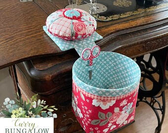 Thread Catcher With Detachable Patchwork Pincushion, Sew Sassy Design ...