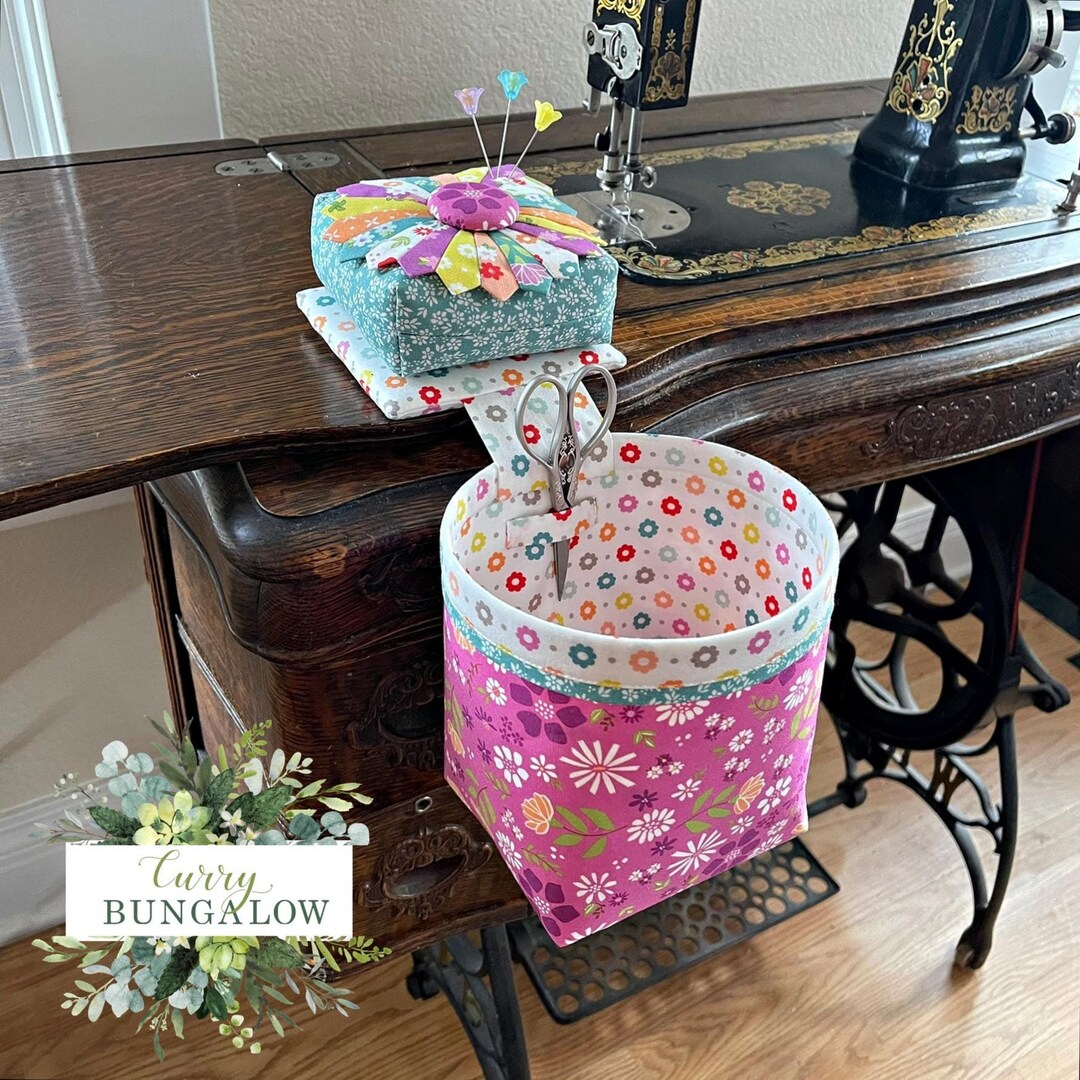 Thread Catcher With Detachable Patchwork Pincushion, Dreamy Dresden ...