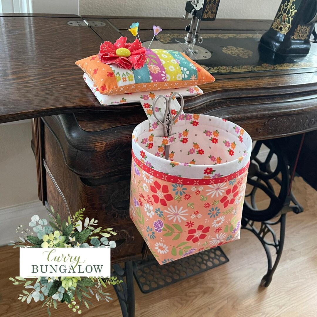 Thread Catcher W/ Detachable Pincushion, Sew in Style Scrap Catcher ...