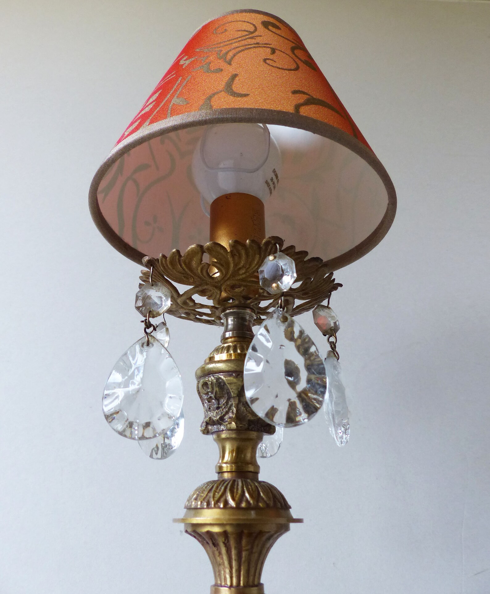 French Vintage Pair of Bedside or Table Lamps With Crystal Pendants ...