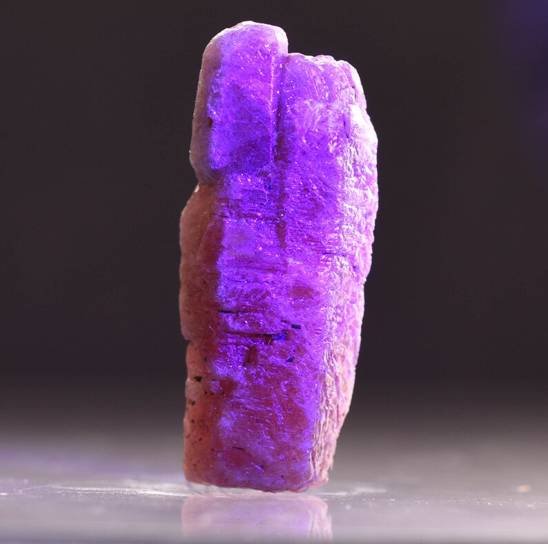 Raw RUBY Crystal Rubis corindon brut Record Keeper Pierre - Etsy France