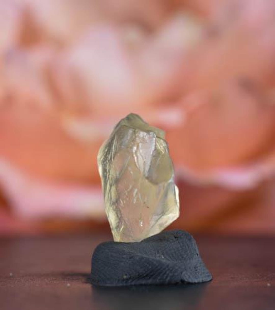 SUN STONE OREGON Rough With Schillar - Etsy