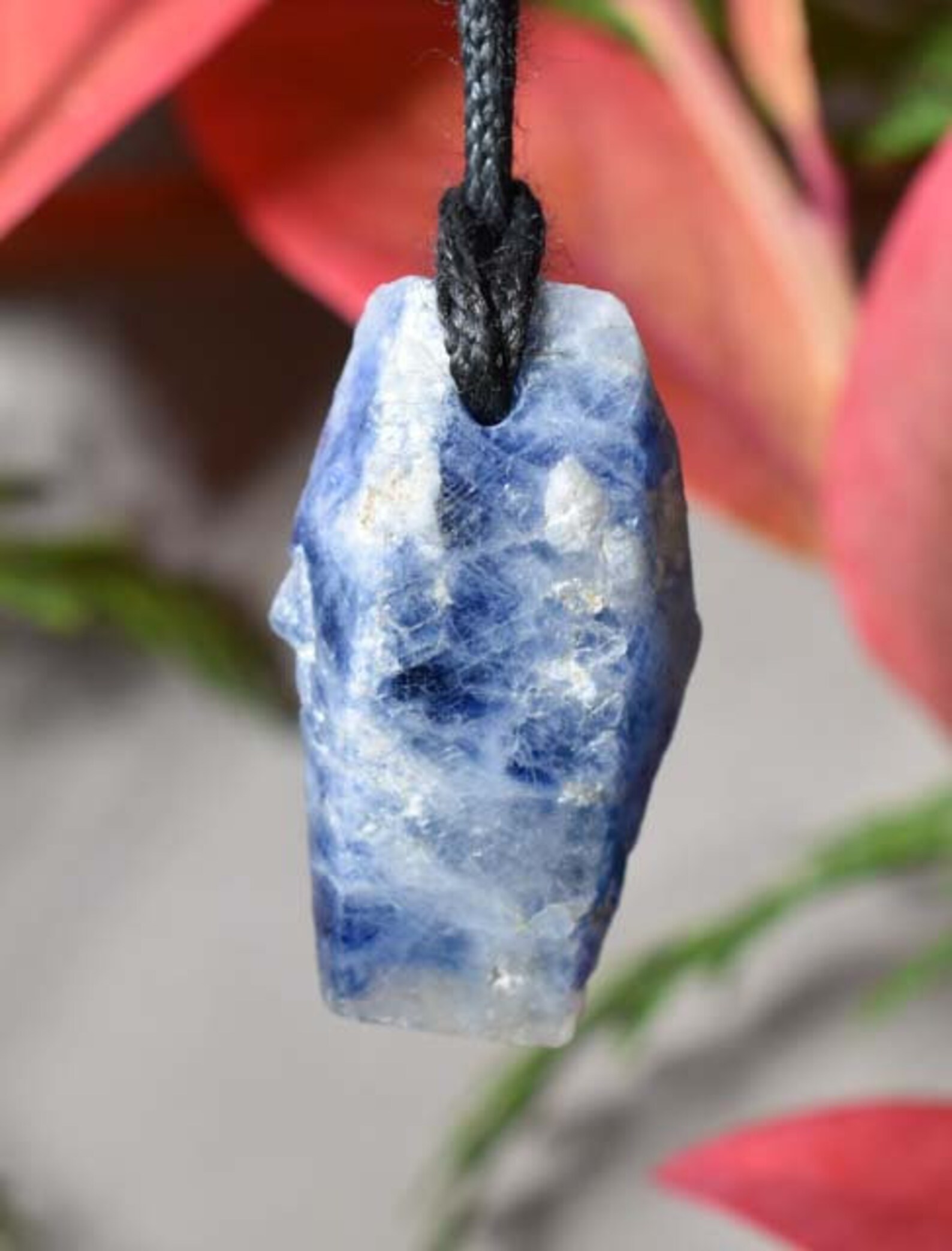 Sapphire Blue Corundum Crystal Gemstone Pendant Necklace, Quality ...