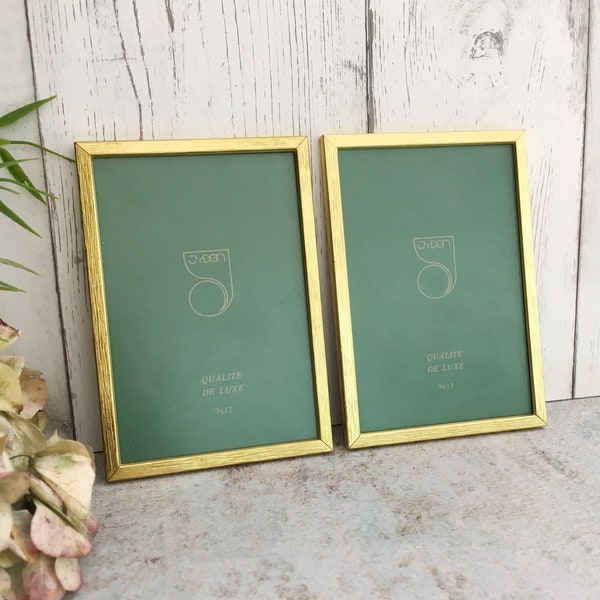 Pair of Frames - Etsy