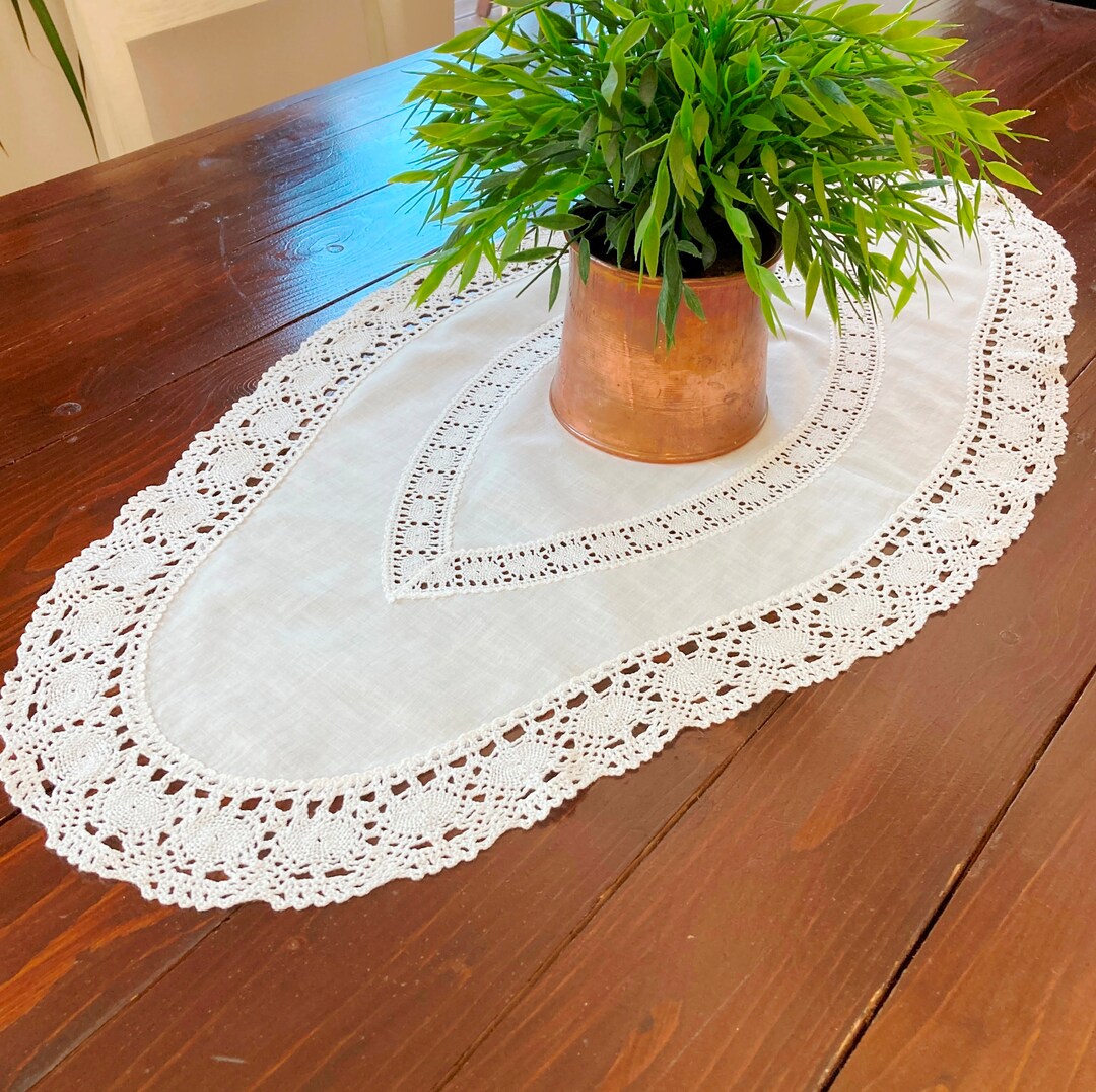 Oval Doily W White Lace, Delicate Table Linens, Vintage Handmade Sheer ...