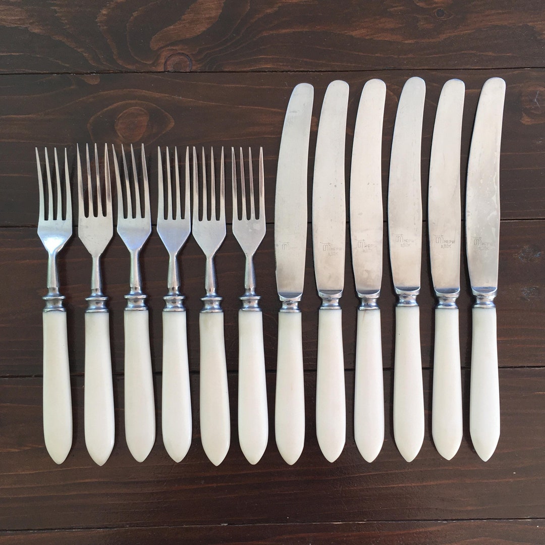 Faux Bone Cutlery Set of 12, Vintage Bakelite Flatware, Antique Knives ...