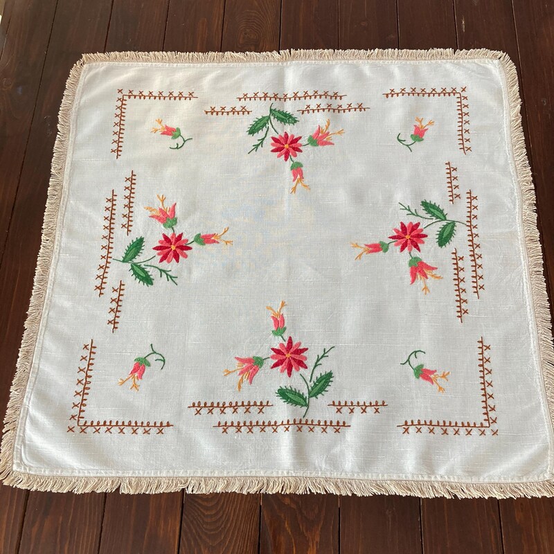Needlepoint Table Cloth - Etsy