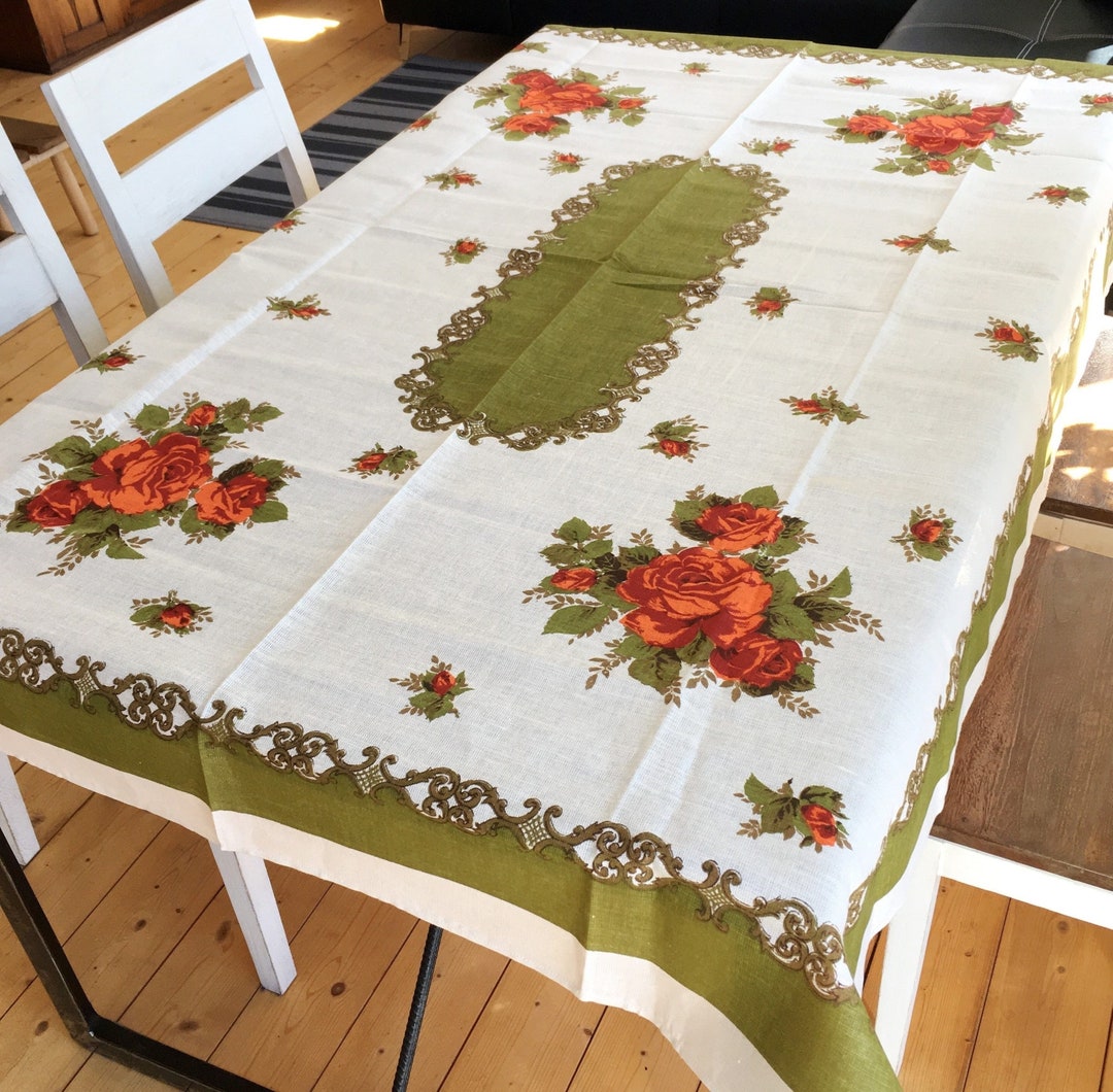 Retro Tablecloth, Vintage Table Linens, 1980s Home Decor, Printed Kitch ...