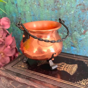 Small Witches Cauldron, Vintage Copper Pot, Tiny Plant Succulent Pot ...