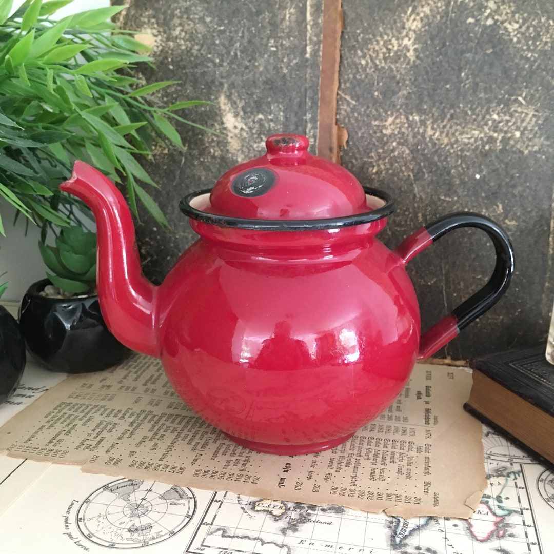 Red Tea Pot, Vintage Enamel Tea Pot, Cherry Red Coffee Pot, Usable ...