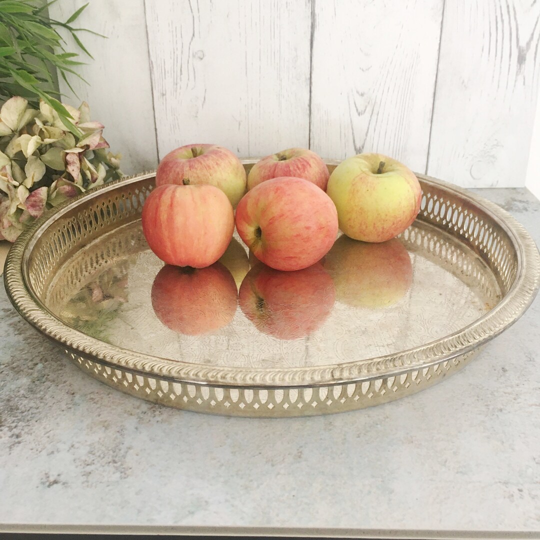 Large Round Metal Tray Silver Plated Butlers Tray Vintage - Etsy