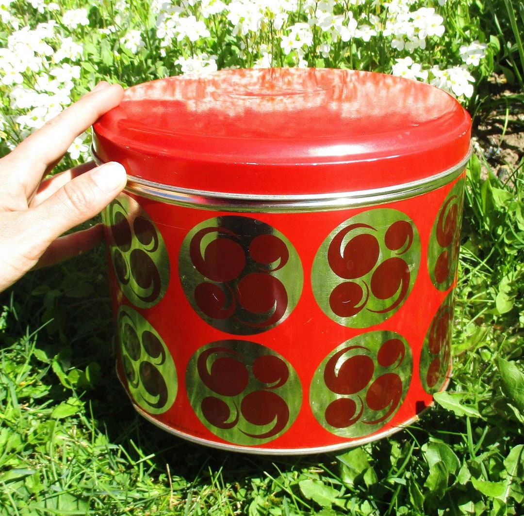 Food Container, Retro Kitchen Canister, Large Round Vintage Red Tin ...
