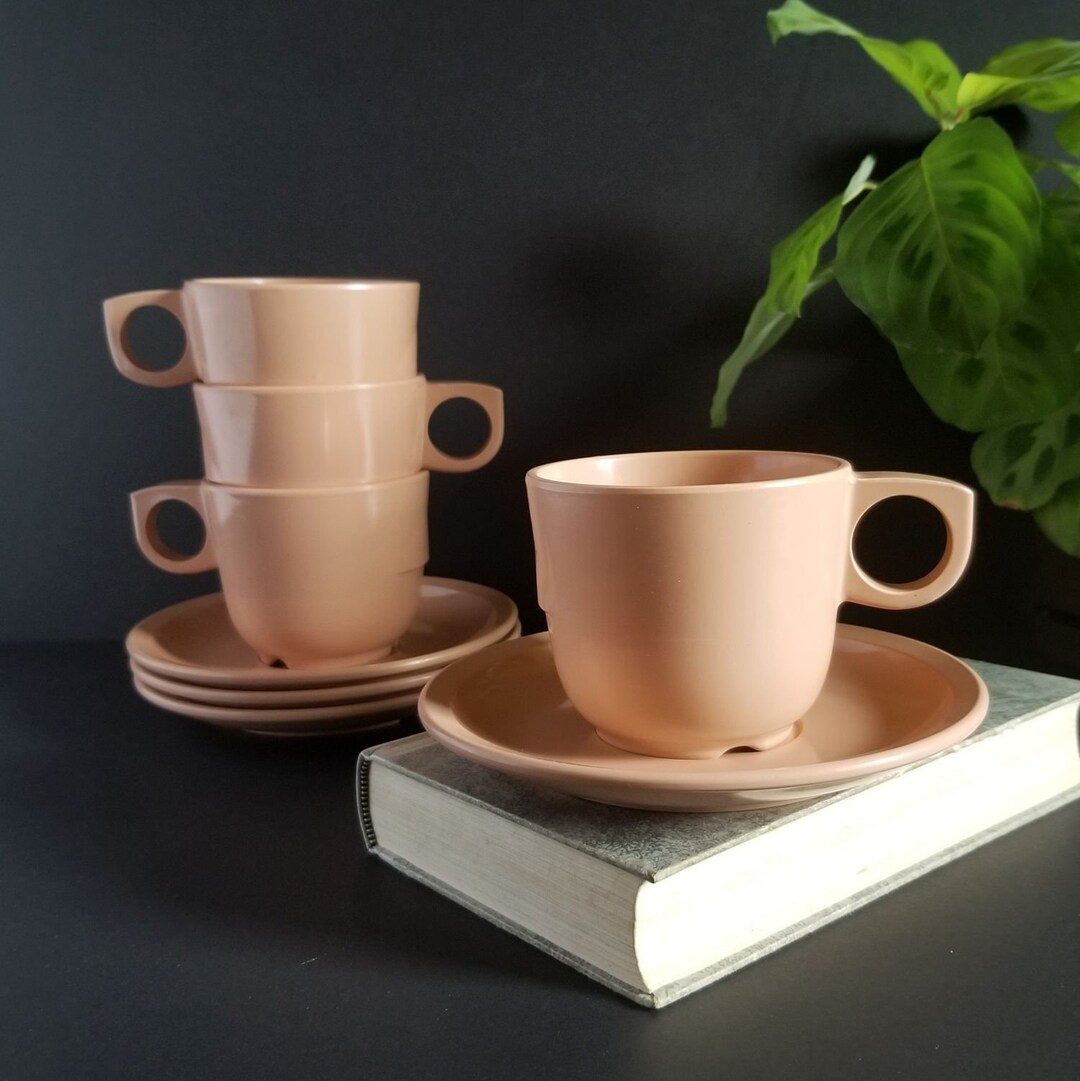 Set of 4 Melmac Tea Cup & Saucers Vintage Peach Pink Melamine Dishes 8 ...