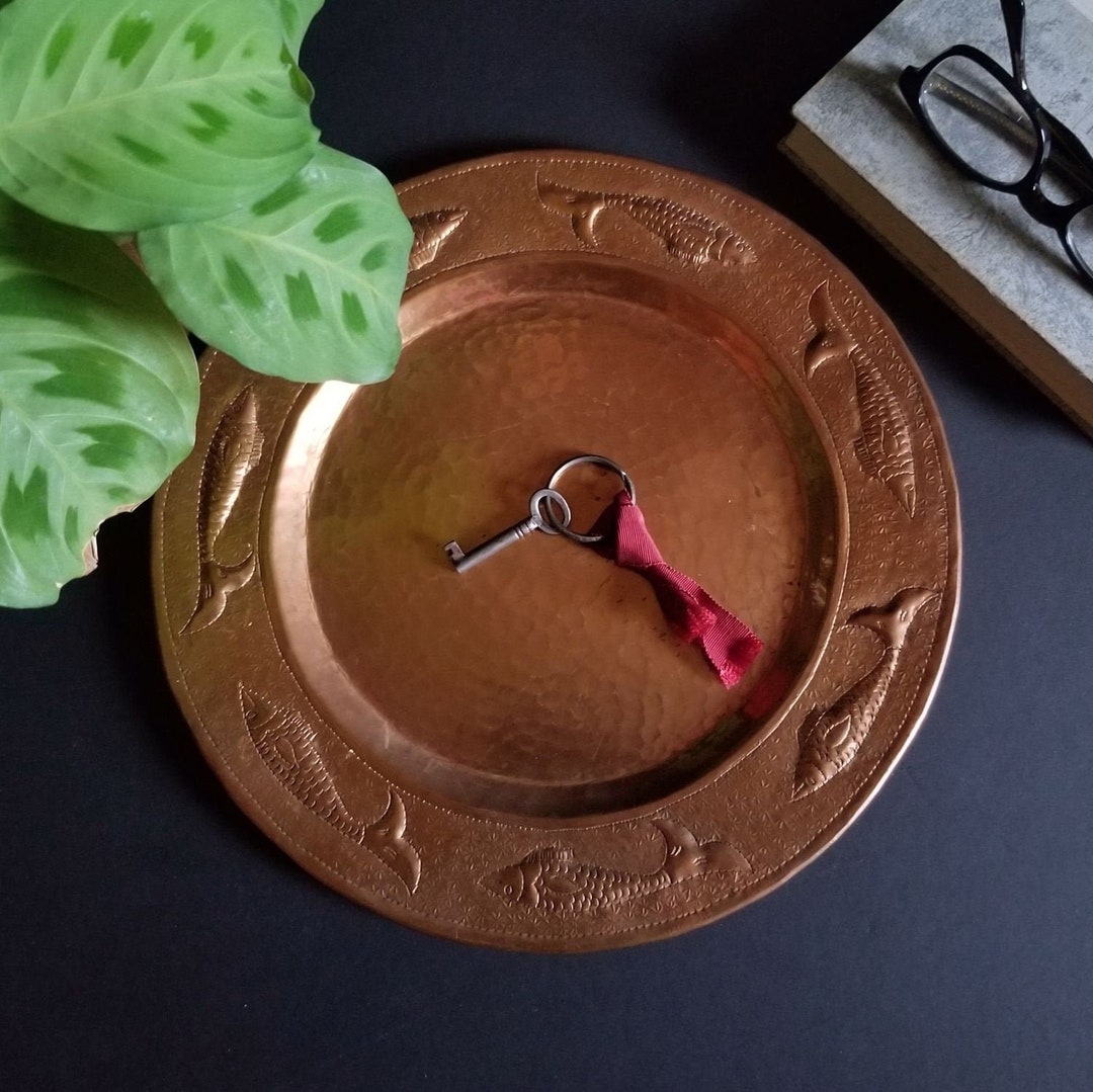 Hammered Copper Fish Art Plate - Vintage 11.6" Round Embossed Copper ...