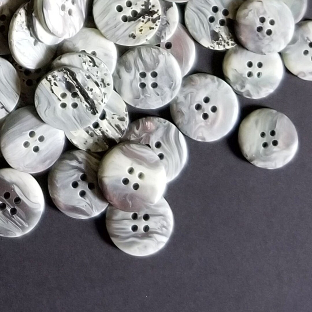 Speckled Grey Marbled Buttons - 23 & 21 Mm Plastic 4 Hole Doubled Sided ...