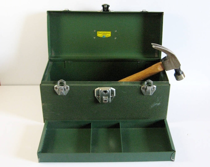 Vintage Metal Tool Box - Beach Industries Green Tool Kit - Triple Latch ...
