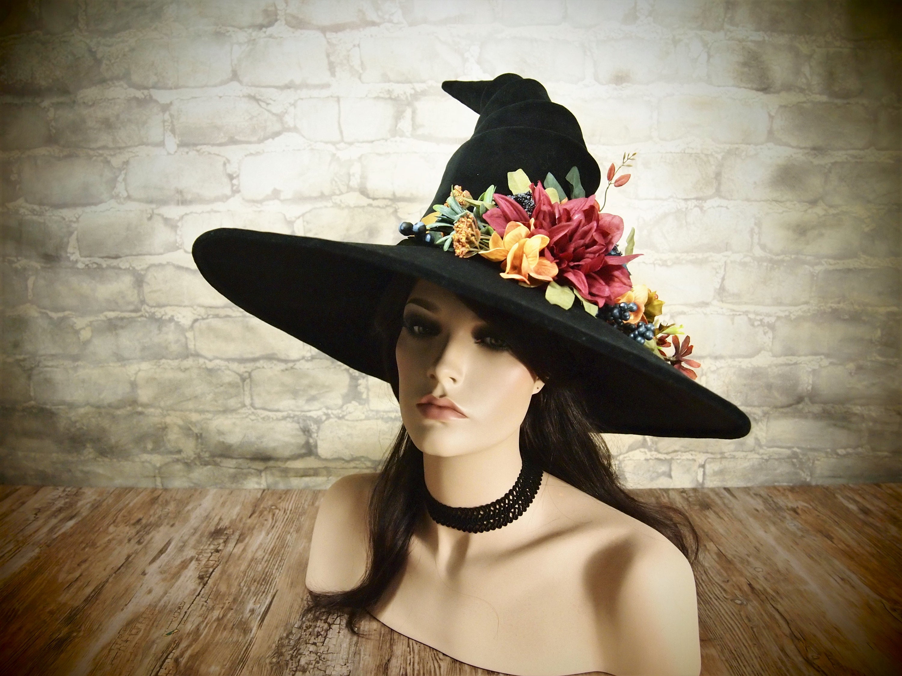 Witch Hat Country Garden