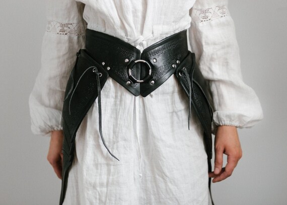 Warrior Lady Skirt Dark Armor Leather Female Belt | Etsy Australia